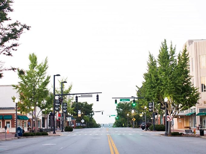 Wide boulevards and classic storefronts invite leisurely exploration without the big-city parking nightmares we all dread.