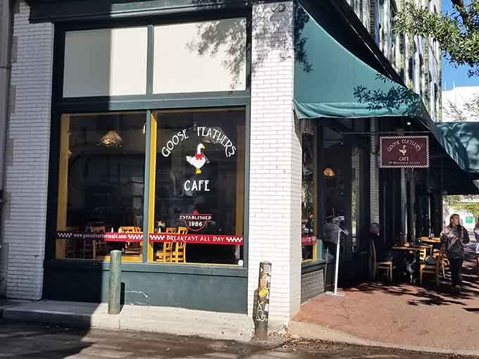 Historic charm meets breakfast bliss at Goose Feathers – where Savannah's brick streets lead to morning happiness.