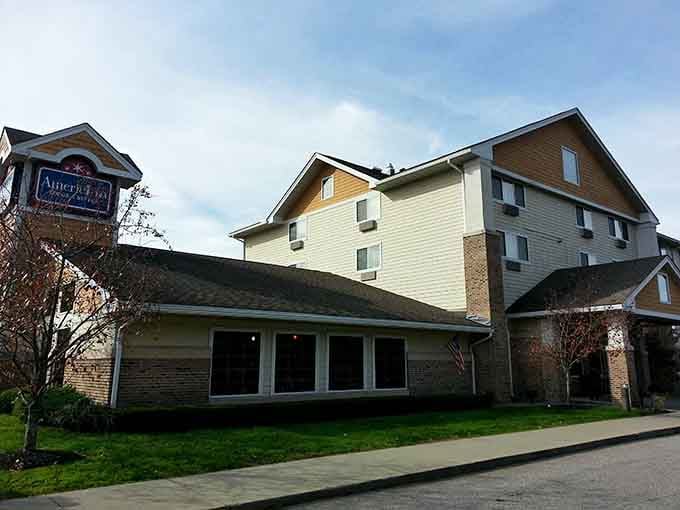 Modern comfort meets historic charm in this welcoming spot where travelers find rest after exploring Connecticut's quiet corners.