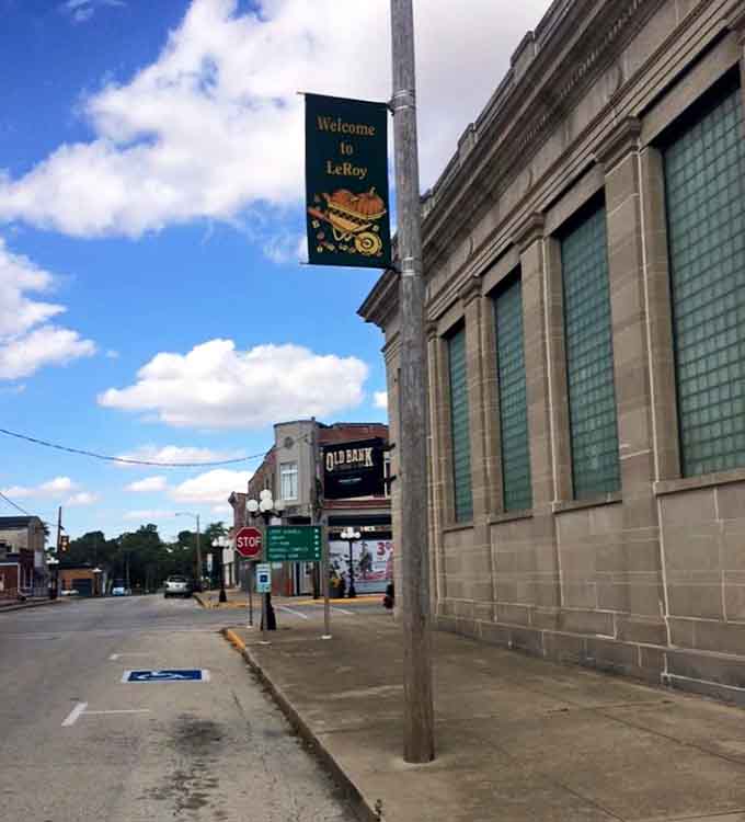 Welcome banners and quiet streets define Le Roy, where life moves at a pace that actually lets you breathe.