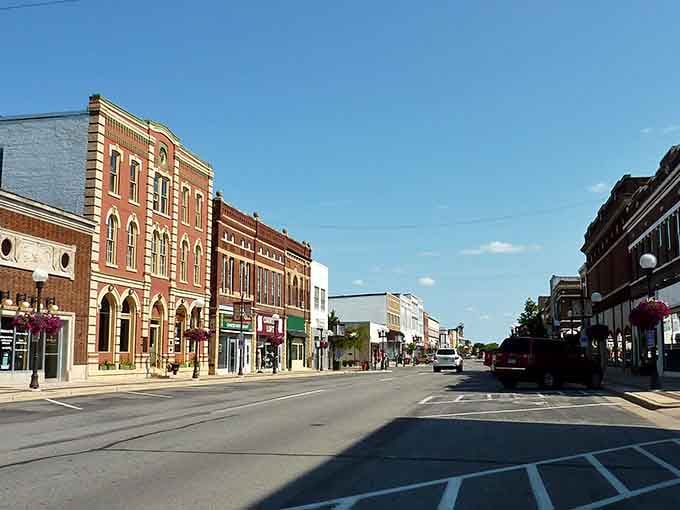 Victorian-era buildings with decorative cornices prove that even in 1890, people knew how to show off tastefully.