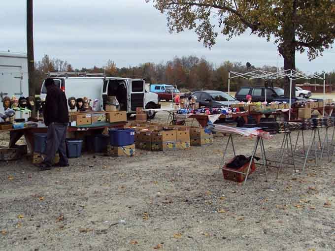 Those produce boxes lined up like soldiers mean farm-fresh goodness is just steps away from your shopping cart.