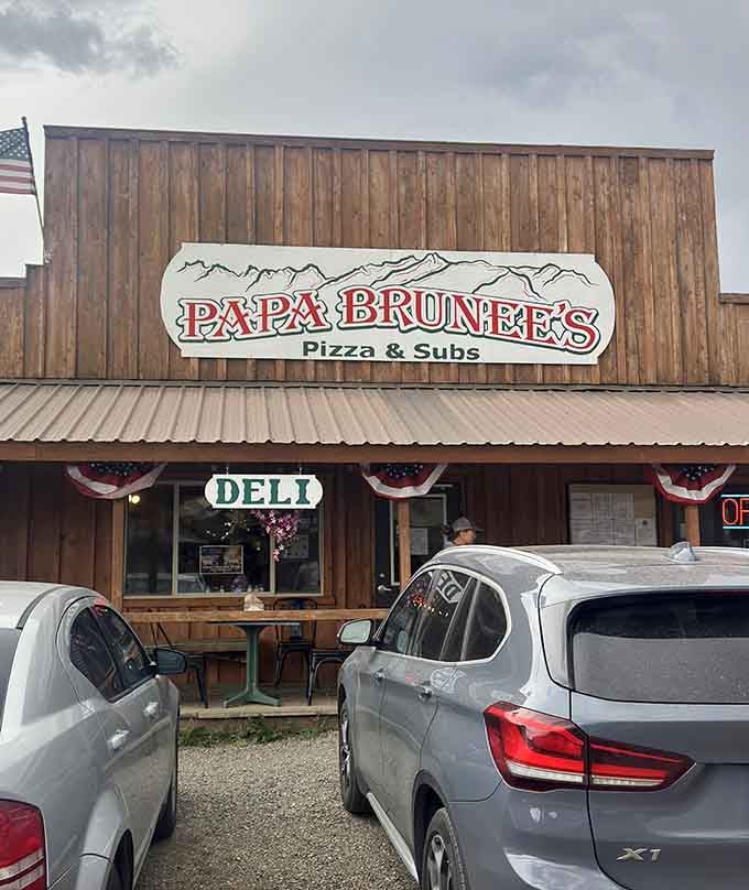 This rustic wooden pizza outpost looks like it was built specifically to satisfy hungry hikers and mountain adventurers.