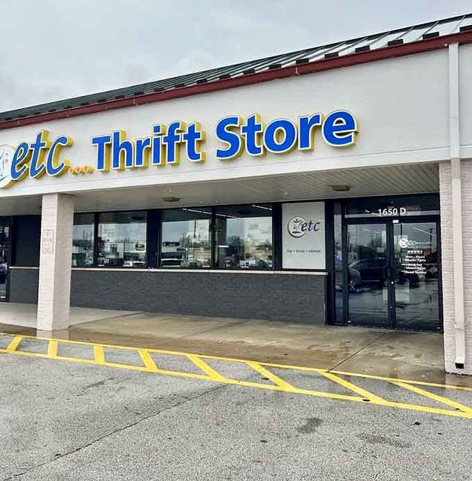 The clean signage and ample parking promise a stress-free shopping experience from the moment you arrive.