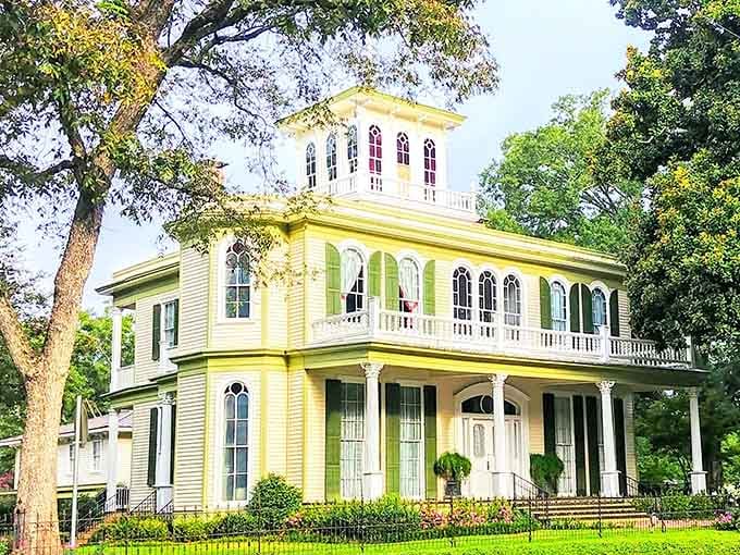 This Greek Revival mansion with its distinctive cupola is basically architectural eye candy from the 1870s.