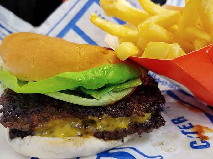 When your burger comes with lettuce so crisp it practically snaps, you know someone cares about the details here.