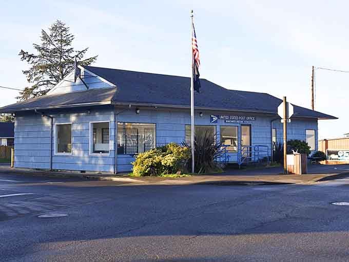 Even the post office looks charming here, making you wish your mail always arrived in such picturesque surroundings.