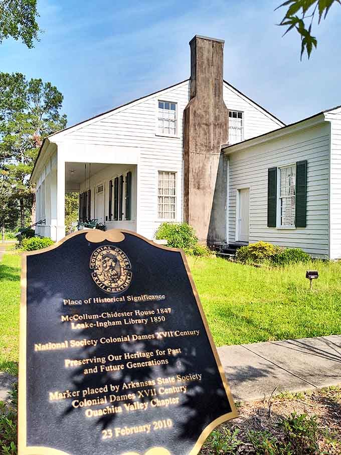 The McCollum-Chidester House stands as a beautifully preserved testament to Camden's rich history, complete with its original architectural charm.