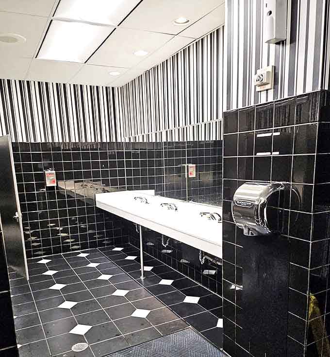 Even the restrooms maintain the outlet's commitment to style with geometric floor tiles and sleek fixtures. The only place where you won't be tempted to spend money.