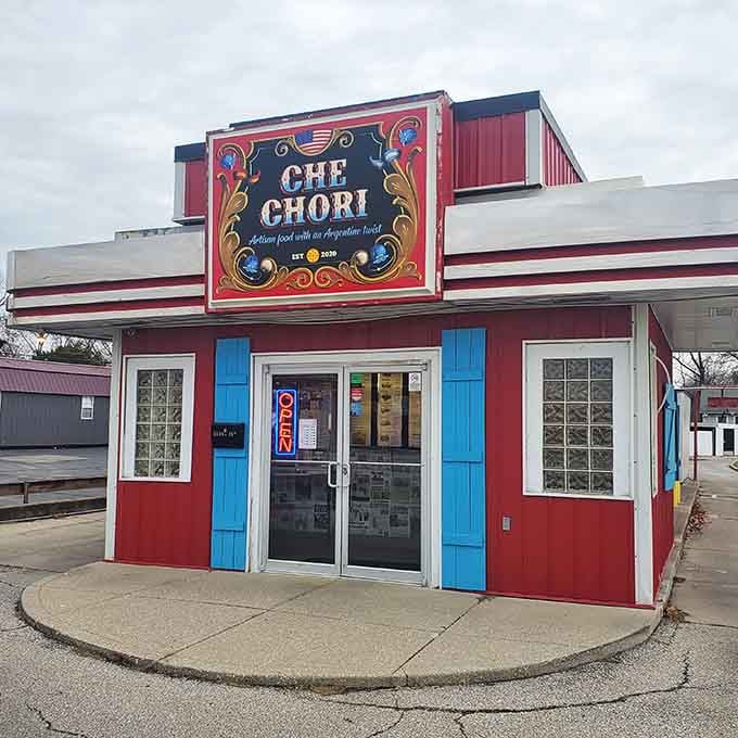 Bold red and blue colors make this tiny treasure impossible to miss on any street corner.