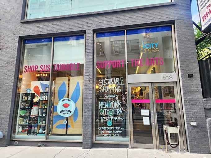 The bright window displays and sustainable shopping message prove saving money and saving the planet go together perfectly.