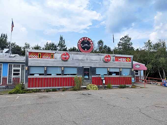 Coca-Cola signs and that iconic diner silhouette &ndash; the 104 Diner stands ready to serve up nostalgia with a side of perfectly crispy hash browns.