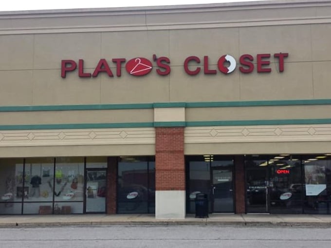 The clean storefront and modern signage prove that buying gently used clothing doesn't mean sacrificing style or shopping experience.