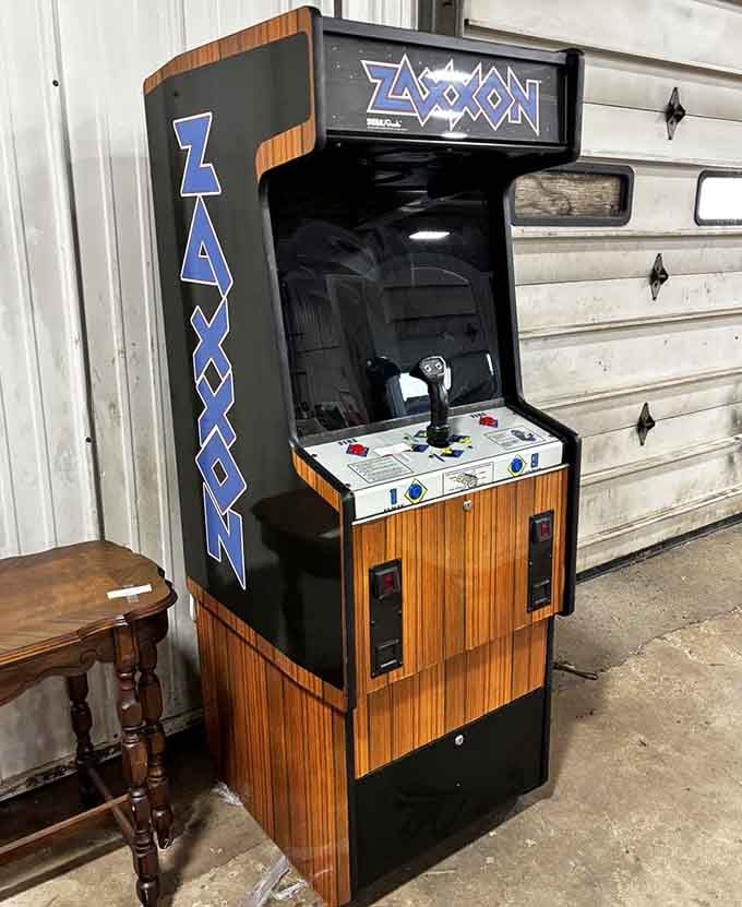Game on! This vintage Zaxxon arcade cabinet proves Peach Bottom isn't just about clothes&mdash;it's about nostalgic treasures too.