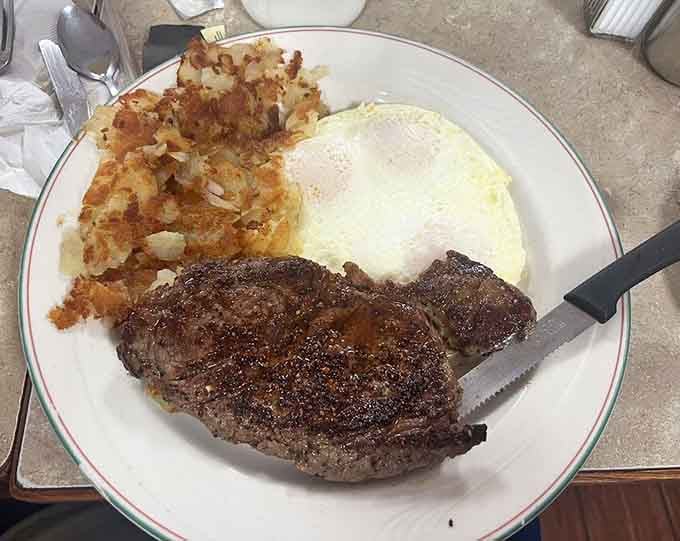 When steak meets breakfast, beautiful things happen on your plate and in your heart.