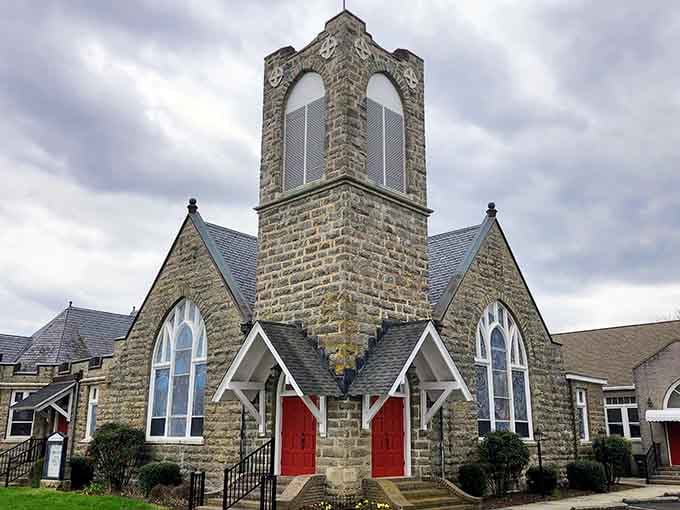 Buckingham Presbyterian Church stands as a stunning example of Gothic Revival architecture done absolutely right.