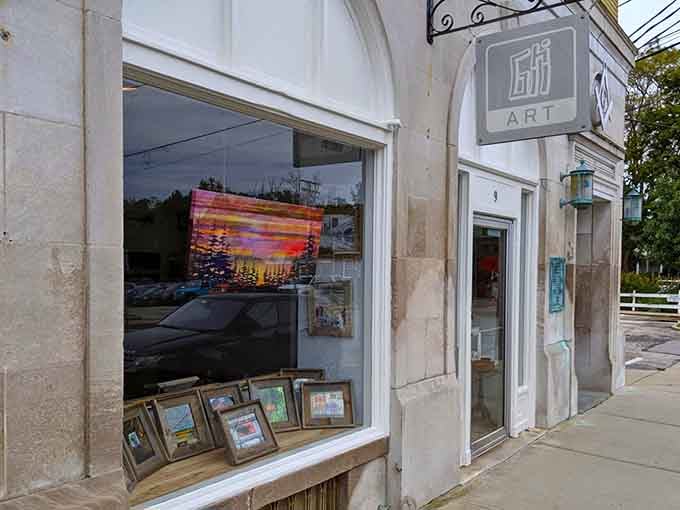 GHill ART showcases local creativity in a storefront gallery where window shopping becomes an actual cultural experience.