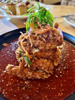 This Illinois Restaurant Has Its Own 500-Acre Farm And The Food Is ...