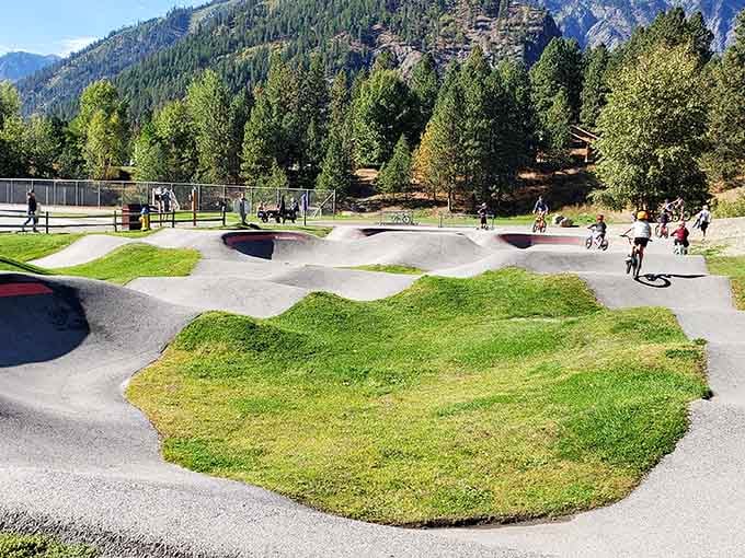 The pump track offers thrills for riders of all ages, nestled perfectly between mountains and Bavarian charm.