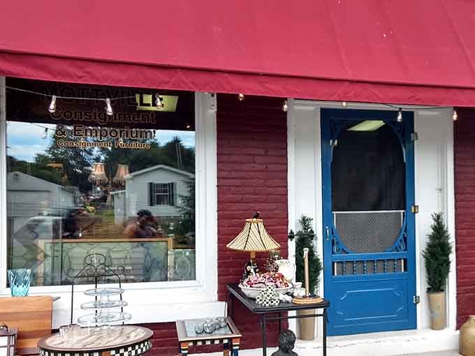 The kind of charming storefront that makes you think, "I could definitely find a treasure in there that my spouse will pretend to love."