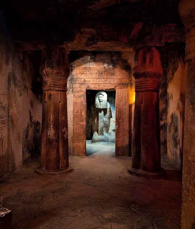 Walk through this tomb recreation without worrying about curses, collapsing ceilings, or running into Brendan Fraser.