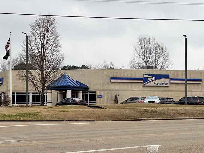 Even the post office in New Albany has architectural character&mdash;proving that sending mail can be an aesthetic experience rather than just an errand.