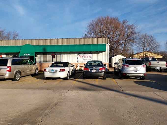 That packed parking lot tells you everything &ndash; when the locals know, they show up hungry and ready.