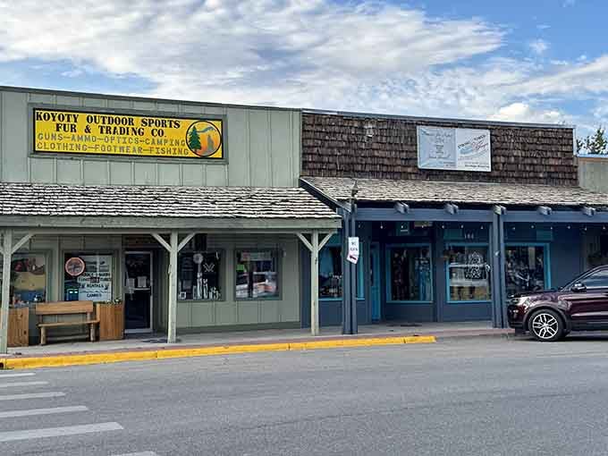 Saratoga's quaint downtown invites leisurely strolls, with historic buildings housing local shops that won't empty your wallet.