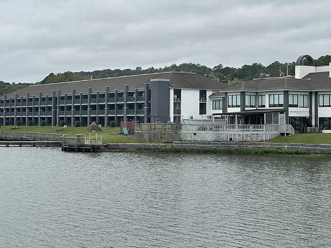 Guntersville's waterfront invites visitors to linger, offering stunning water views and comfortable accommodations, perfect for escaping the hustle of everyday life.