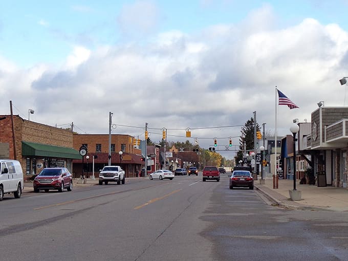 Main Street America lives on here, where brick buildings stand proud and traffic lights sway gently in the breeze.