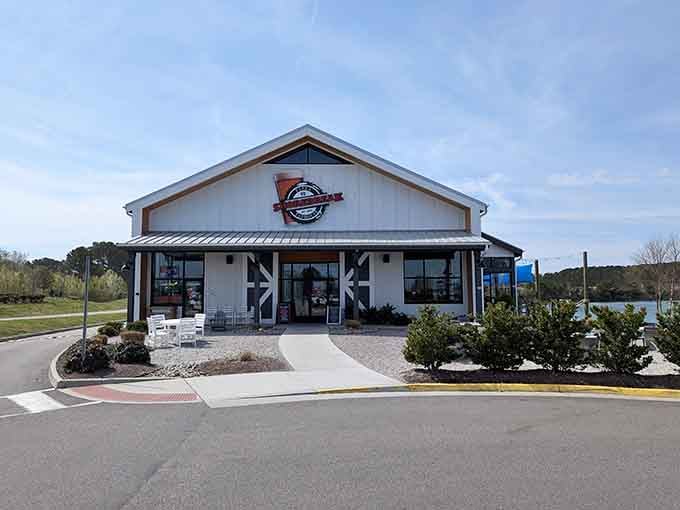 White siding, metal roof, and pizza that'll make you forget your name &ndash; Shorebreak is worth the drive to Pungo.