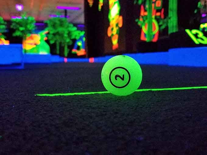 Even the golf balls glow brilliantly, making it nearly impossible to lose track of your shot in this radiant environment.