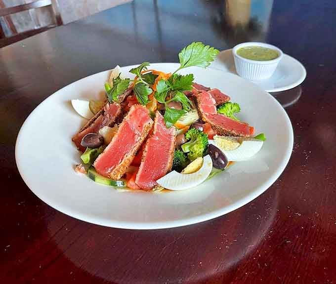Seared tuna salad that's fresher than your morning news feed and infinitely more satisfying to consume.
