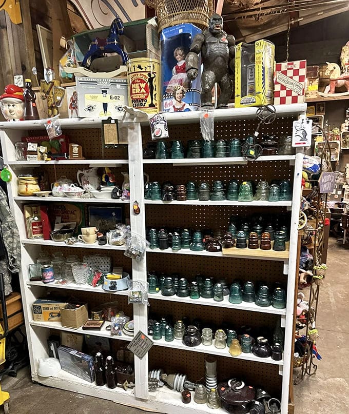 Every booth is its own little museum, curated by dealers who clearly love what they do.