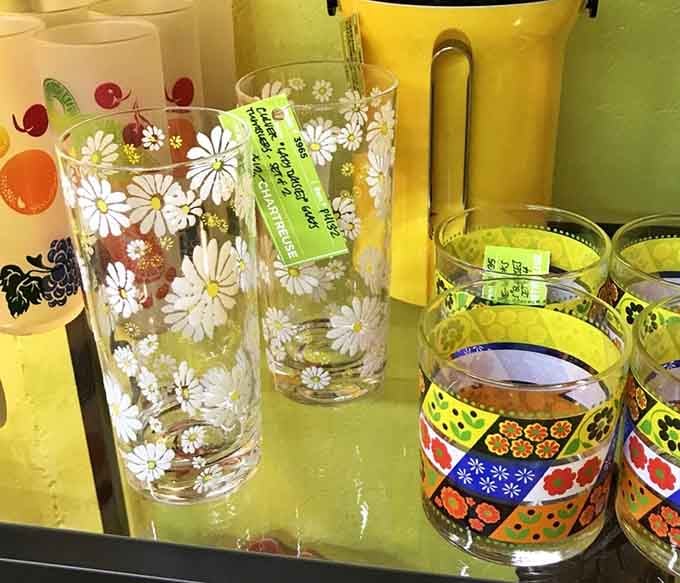 Daisy-covered glasses and cheerful pitchers remind us that even drinking water used to be a more whimsical affair back then.