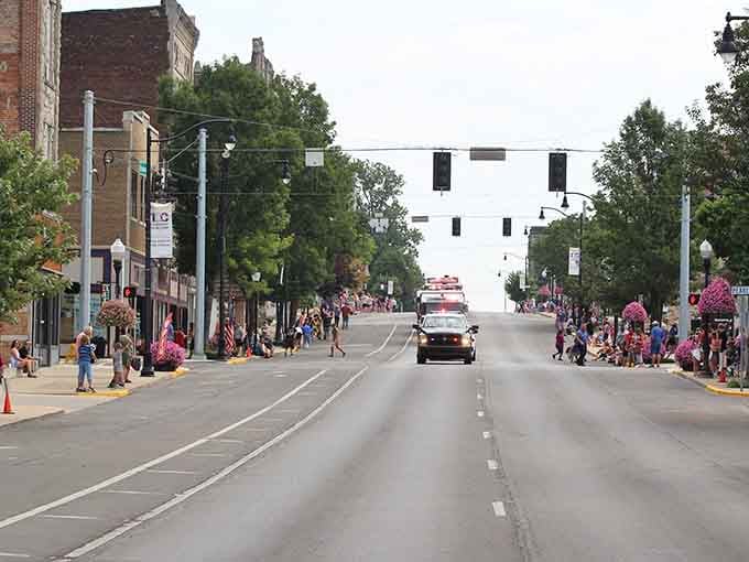 Logansport's parade-ready Main Street shows off its community spirit. The kind of place where everyone waves hello and your dollar stretches further than your imagination.