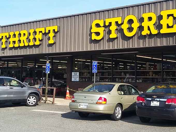 Those bold yellow letters practically shout "come find amazing deals" to everyone driving past on the highway.