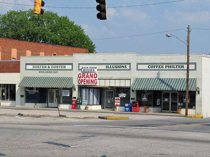 These connected storefronts in soft pastels create a harmonious row that proves good neighbors make good architecture, too.