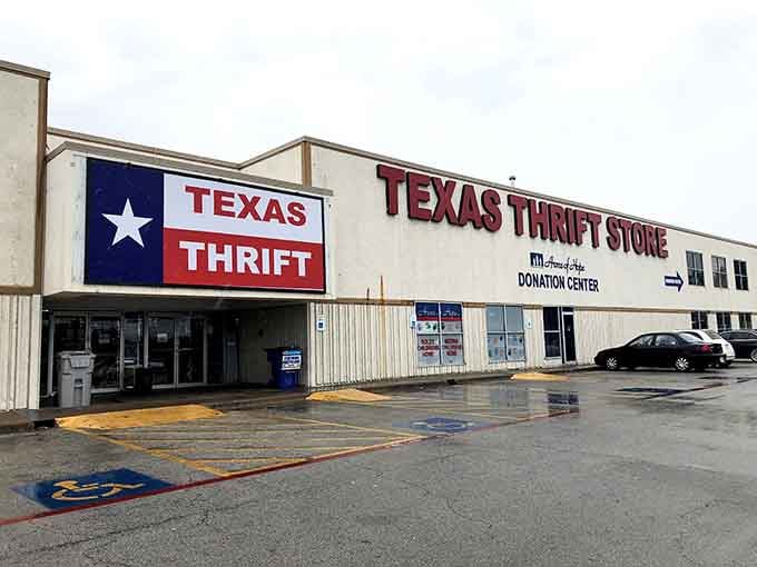 That proud Texas flag logo reminds you that everything's bigger here, including the selection and the savings.
