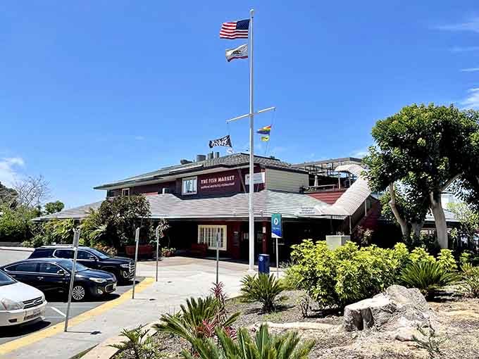 Two stories of seafood excellence with a harbor view. The Fish Market proves that sometimes bigger can indeed be better.