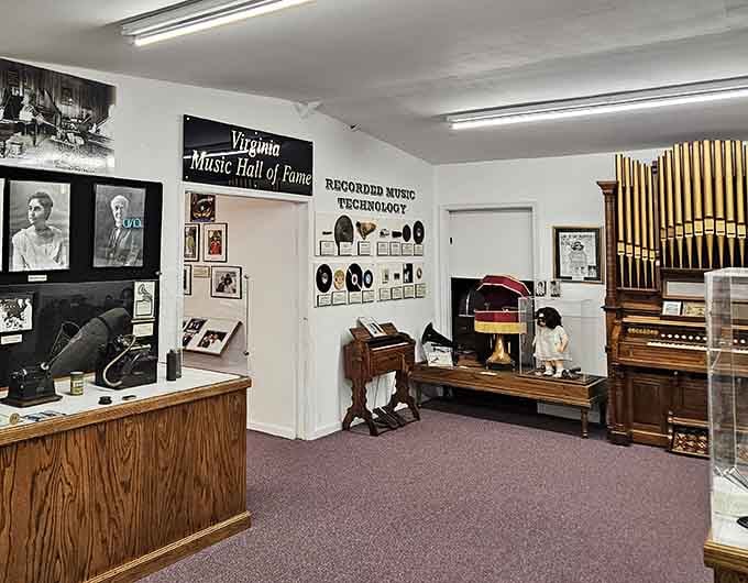 The Virginia Music Hall of Fame celebrates homegrown talent alongside antique instruments that once filled parlors with song.