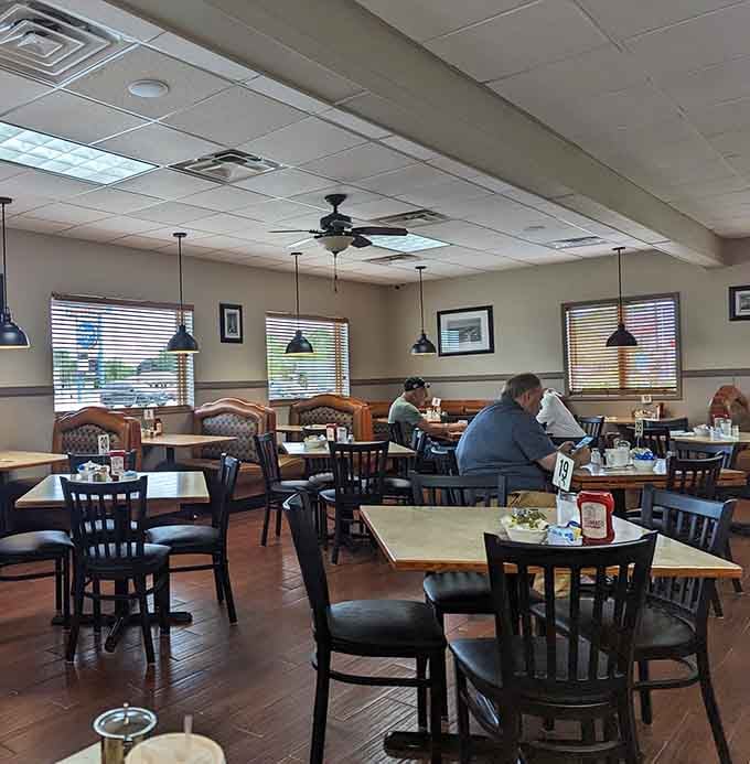 The dining room fills with locals who know a good thing when they taste it.