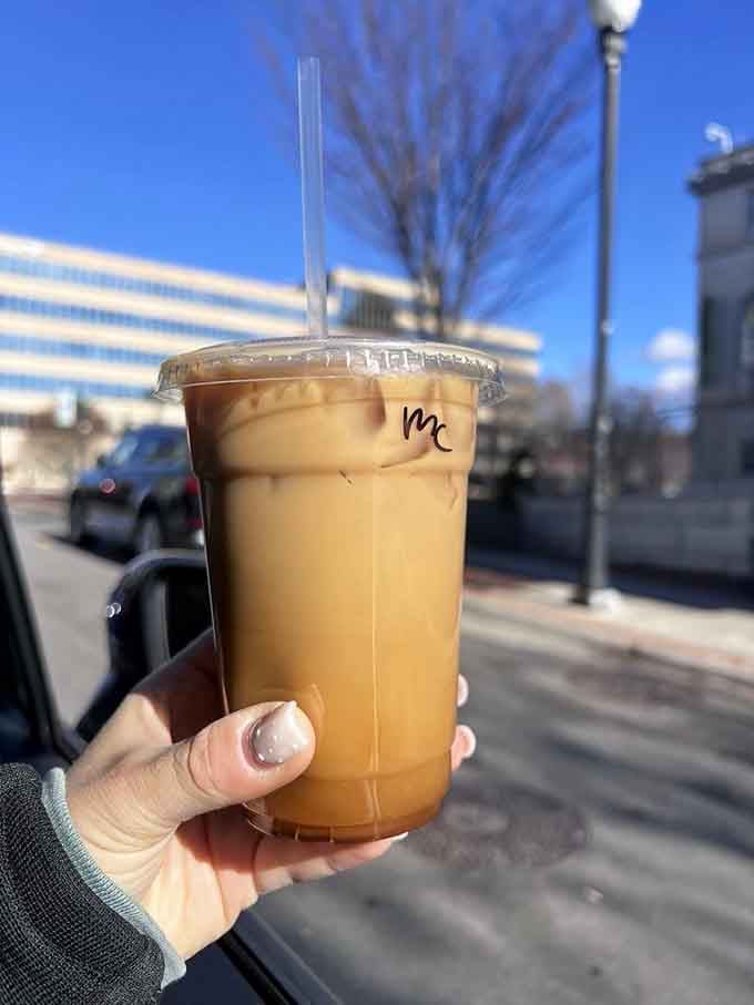 Maple cream cold brew that looks like liquid gold and tastes like autumn decided to become a refreshing beverage today.