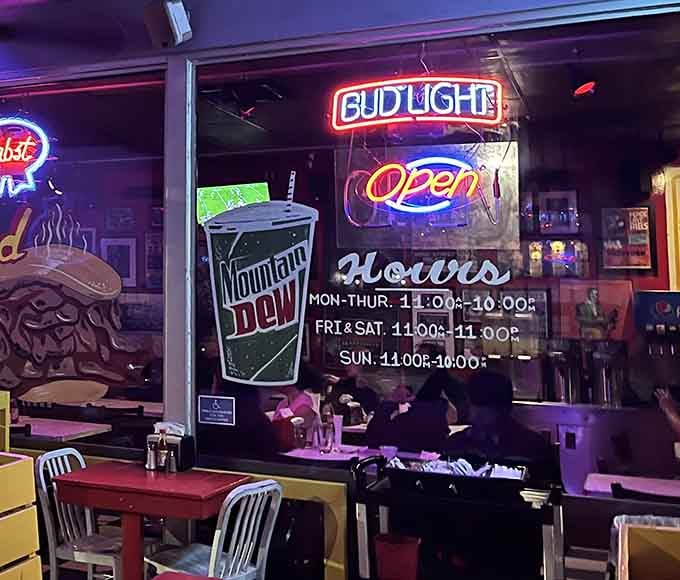 These hours mean you can get your blues and barbecue fix almost any night of the week, friend.