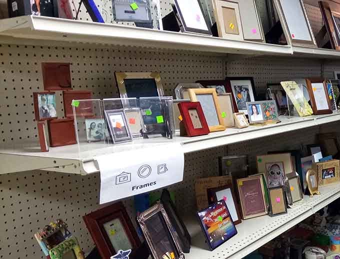 Frame your memories without framing your bank account for robbery. From minimalist modern to ornate vintage, the selection spans decades.