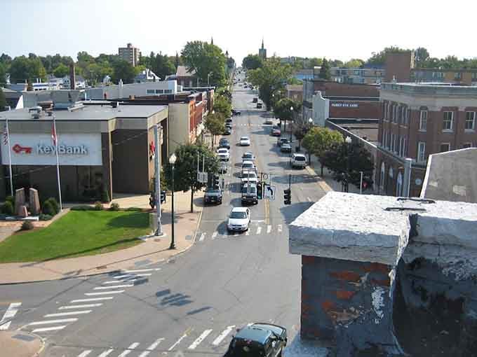 Tree-lined streets stretch toward the horizon in a town where space and affordability aren't mutually exclusive concepts.