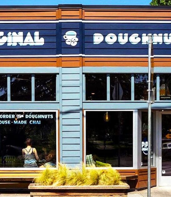 adorable portland doughnut shop ftr