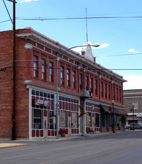 affordable retiree cities wyoming ftr