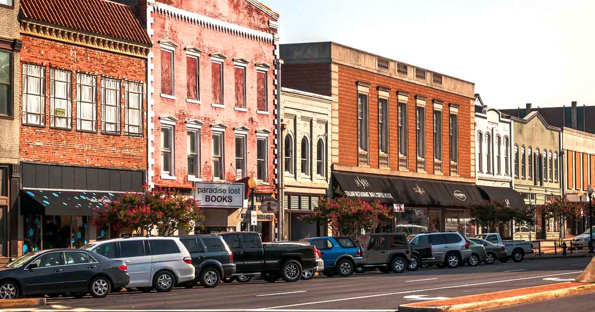 10 Affordable Small Towns In Georgia Where Retiring On Social Security ...