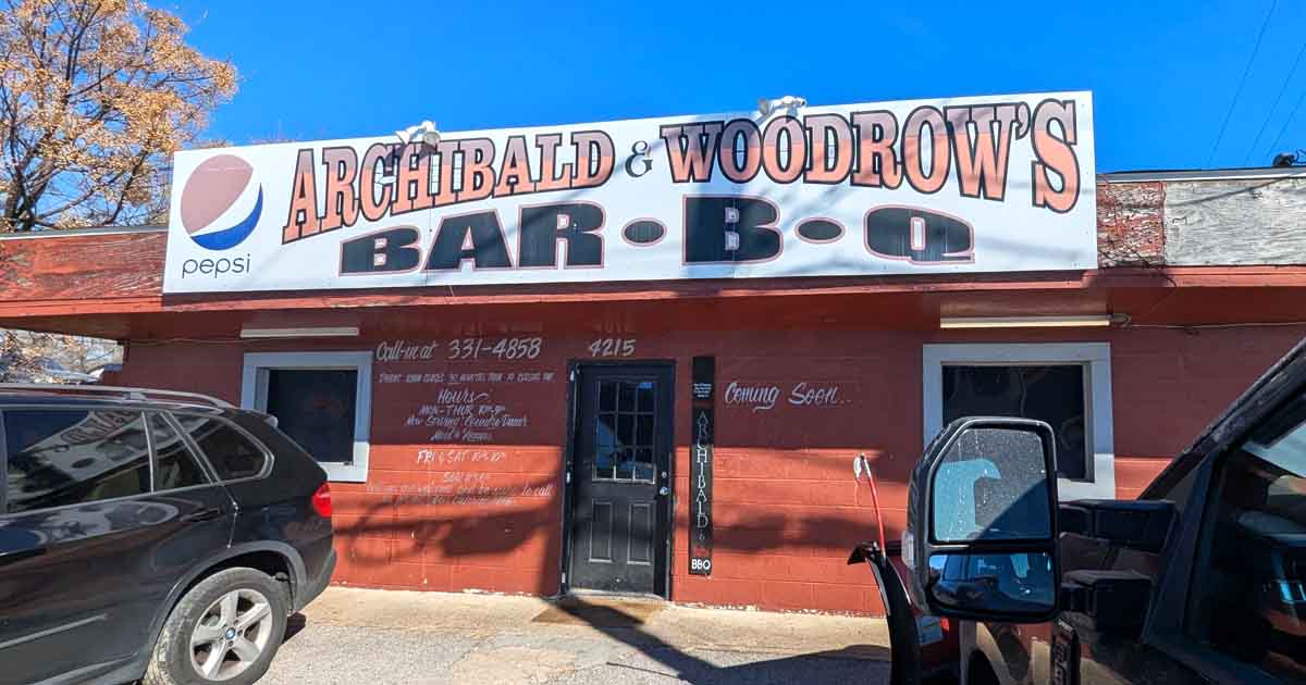 This Alabama Restaurant Has Been Perfecting Its Secret Sauce For ...